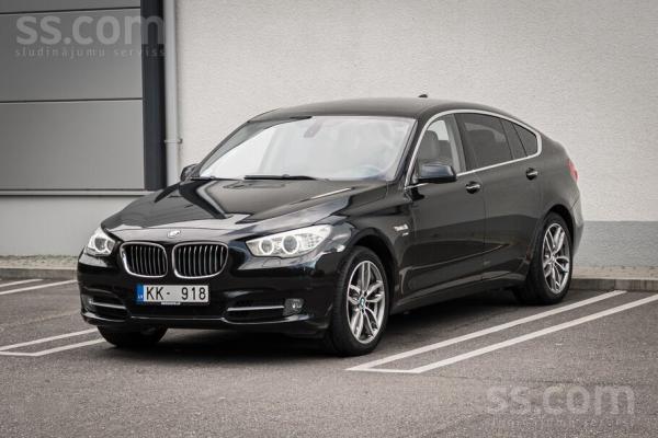 Black BMW 530 2012 in Riga, with an engine capacity of 3.00 L and mileage of 0 thousand km for 8250 €, photo 1 on AUTOMOTO.COM.LV