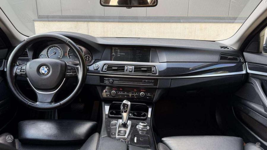 Melns BMW 530 2012 Viļņa, ar dzinēja tilpumu 2.99 L un nobraukumu 342 tūkst. km par 6600 €, foto 10 vietnē AUTOMOTO.COM.LV