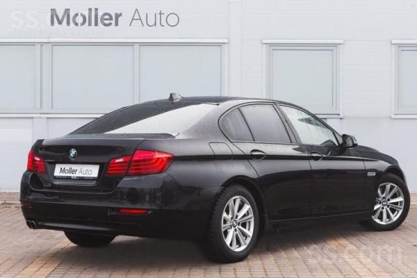 Black BMW 530 2013 in Ventspils, with an engine capacity of 3.00 L and mileage of 260 thousand km for 8900 €, photo 5 on AUTOMOTO.COM.LV