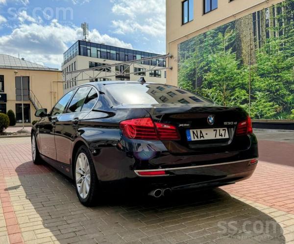 Melns BMW 530 2013 Rīga, ar dzinēja tilpumu 3.00 L un nobraukumu 277 tūkst. km par 12999 €, foto 4 vietnē AUTOMOTO.COM.LV