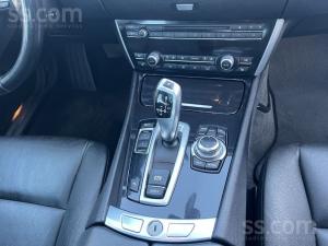 Melns BMW 530 2013 Rīga, ar dzinēja tilpumu 3.00 L un nobraukumu 255 tūkst. km par 9990 €, foto 15 vietnē AUTOMOTO.COM.LV