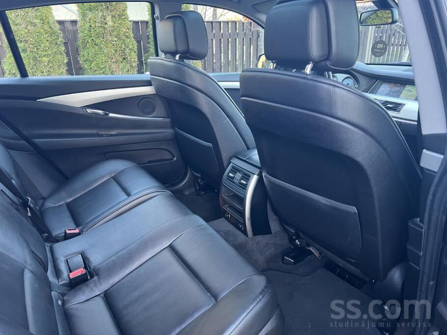 Melns BMW 530 2013 Rīga, ar dzinēja tilpumu 3.00 L un nobraukumu 255 tūkst. km par 9990 €, foto 19 vietnē AUTOMOTO.COM.LV