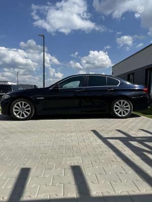Melns BMW 530 2013 Kauņa, ar dzinēja tilpumu 2.99 L un nobraukumu 334 tūkst. km par 12500 €, foto 3 vietnē AUTOMOTO.COM.LV