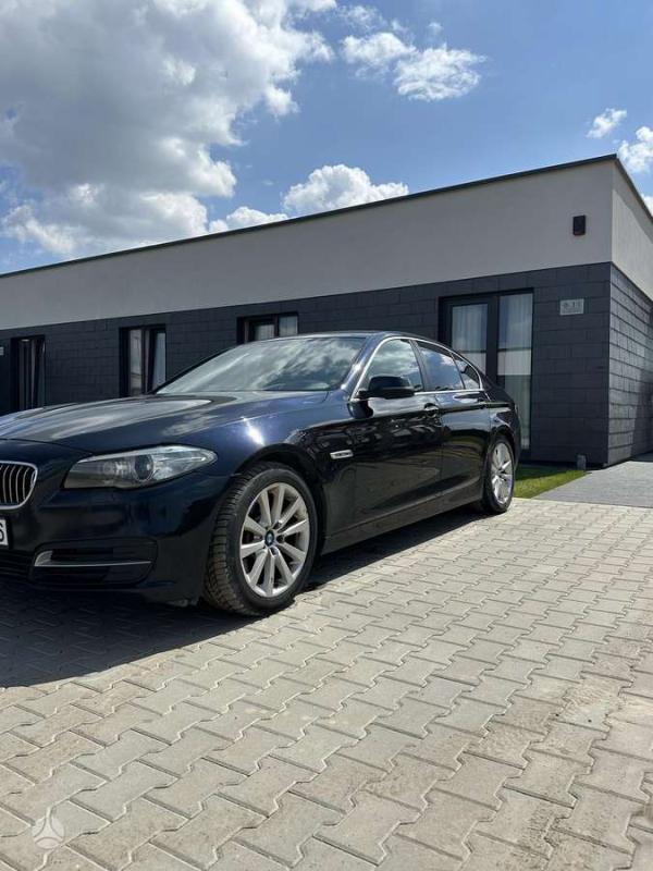 Melns BMW 530 2013 Kauņa, ar dzinēja tilpumu 2.99 L un nobraukumu 334 tūkst. km par 12500 €, foto 5 vietnē AUTOMOTO.COM.LV