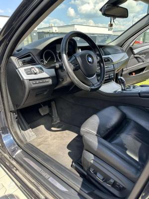 Melns BMW 530 2013 Kauņa, ar dzinēja tilpumu 2.99 L un nobraukumu 334 tūkst. km par 12500 €, foto 15 vietnē AUTOMOTO.COM.LV