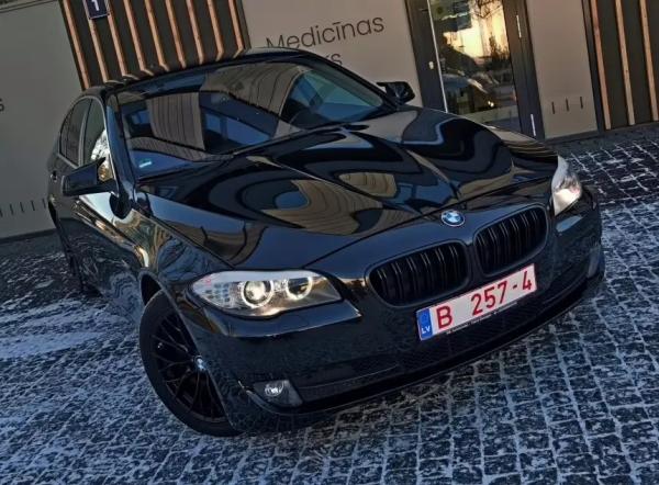 Melns BMW 530 2013 Rīga, ar dzinēja tilpumu 3.00 L un nobraukumu 260 tūkst. km par 11700 €, foto 1 vietnē AUTOMOTO.COM.LV