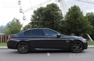 Black BMW 530 2013 in Riga, with an engine capacity of 3.00 L and mileage of 250 thousand km for 16500 €, photo 5 on AUTOMOTO.COM.LV