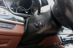 Black BMW 530 2013 in Riga, with an engine capacity of 3.00 L and mileage of 250 thousand km for 16500 €, photo 17 on AUTOMOTO.COM.LV