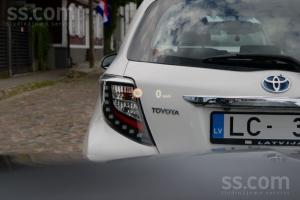 Black BMW 530 2013 in Riga, with an engine capacity of 3.00 L and mileage of 250 thousand km for 16500 €, photo 27 on AUTOMOTO.COM.LV