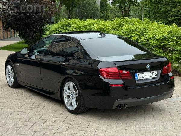 Melns BMW 530 2014 Rīga, ar dzinēja tilpumu 3.00 L un nobraukumu 282 tūkst. km par 9990 €, foto 8 vietnē AUTOMOTO.COM.LV