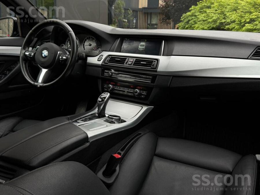 Melns BMW 530 2014 Rīga, ar dzinēja tilpumu 3.00 L un nobraukumu 282 tūkst. km par 9990 €, foto 12 vietnē AUTOMOTO.COM.LV