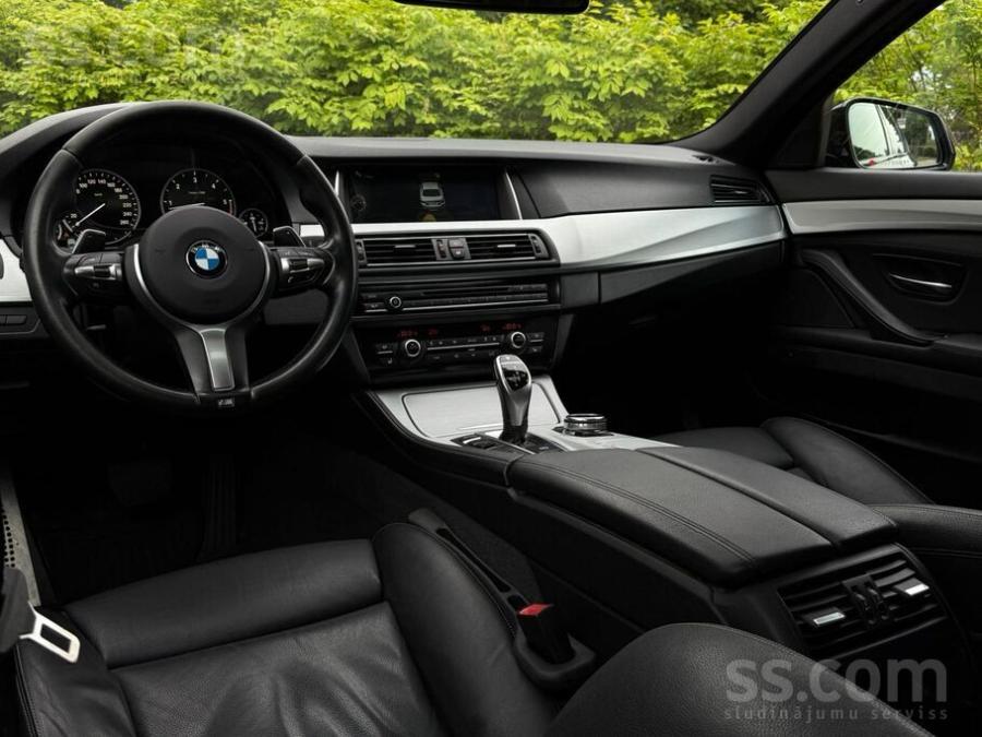 Melns BMW 530 2014 Rīga, ar dzinēja tilpumu 3.00 L un nobraukumu 282 tūkst. km par 9990 €, foto 13 vietnē AUTOMOTO.COM.LV