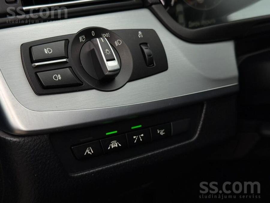 Melns BMW 530 2014 Rīga, ar dzinēja tilpumu 3.00 L un nobraukumu 282 tūkst. km par 9990 €, foto 23 vietnē AUTOMOTO.COM.LV