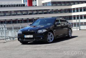 Melns BMW 530 2014 Rīga, ar dzinēja tilpumu 3.00 L un nobraukumu 282 tūkst. km par 11980 €, foto 4 vietnē AUTOMOTO.COM.LV