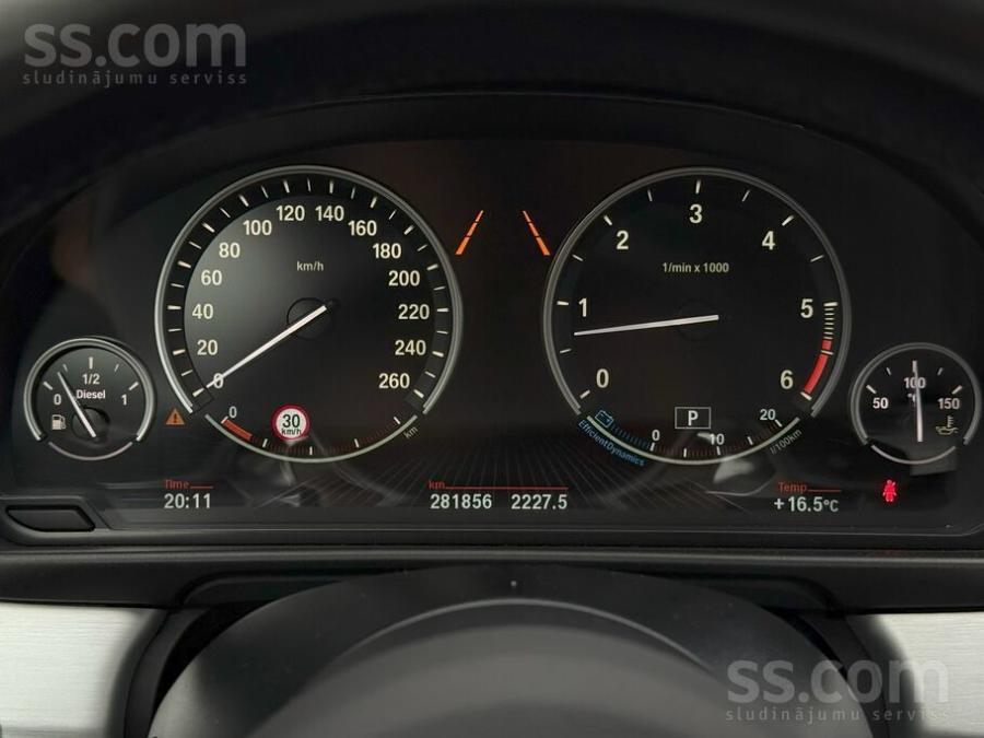 Melns BMW 530 2014 Rīga, ar dzinēja tilpumu 3.00 L un nobraukumu 282 tūkst. km par 11980 €, foto 22 vietnē AUTOMOTO.COM.LV