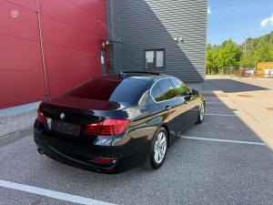 Black BMW 530 2014 in Kaunas, with an engine capacity of 2.99 L and mileage of 285 thousand km for 11900 €, photo  on AUTOMOTO.COM.LV