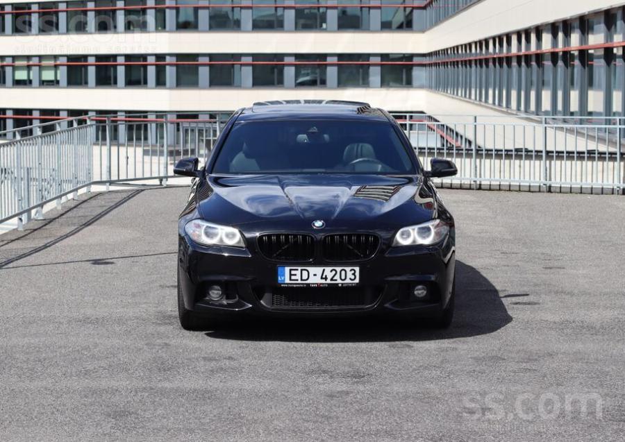 Melns BMW 530 2014 Rīga, ar dzinēja tilpumu 3.00 L un nobraukumu 282 tūkst. km par 11980 €, foto 3 vietnē AUTOMOTO.COM.LV