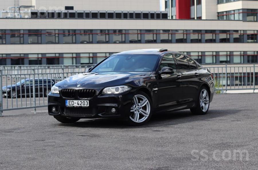 Melns BMW 530 2014 Rīga, ar dzinēja tilpumu 3.00 L un nobraukumu 282 tūkst. km par 11980 €, foto 4 vietnē AUTOMOTO.COM.LV
