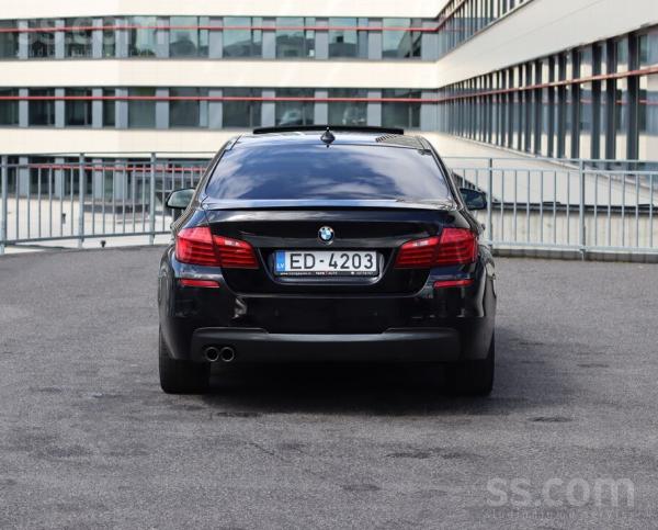 Melns BMW 530 2014 Rīga, ar dzinēja tilpumu 3.00 L un nobraukumu 282 tūkst. km par 11980 €, foto 5 vietnē AUTOMOTO.COM.LV