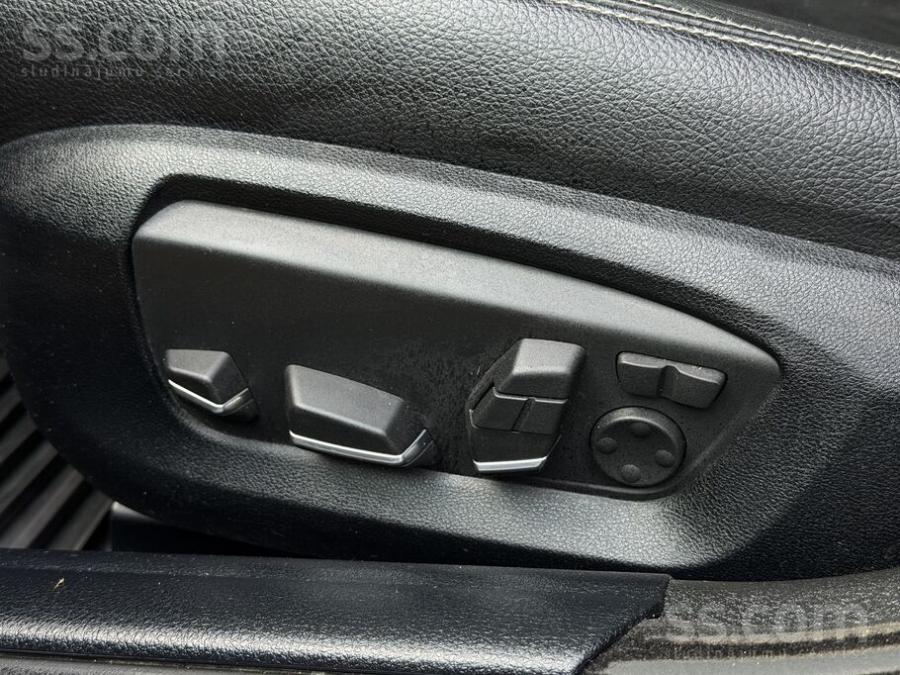 Melns BMW 530 2014 Rīga, ar dzinēja tilpumu 3.00 L un nobraukumu 282 tūkst. km par 11980 €, foto 10 vietnē AUTOMOTO.COM.LV