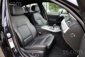 Melns BMW 530 2014 Rīga, ar dzinēja tilpumu 3.00 L un nobraukumu 242 tūkst. km par 12995 €, foto 21 vietnē AUTOMOTO.COM.LV