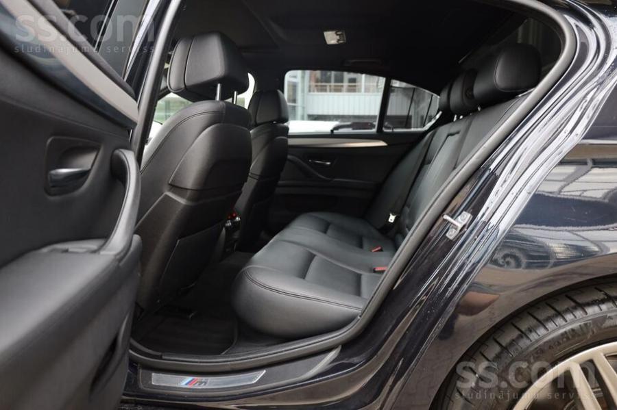 Melns BMW 530 2014 Rīga, ar dzinēja tilpumu 3.00 L un nobraukumu 242 tūkst. km par 12995 €, foto 22 vietnē AUTOMOTO.COM.LV