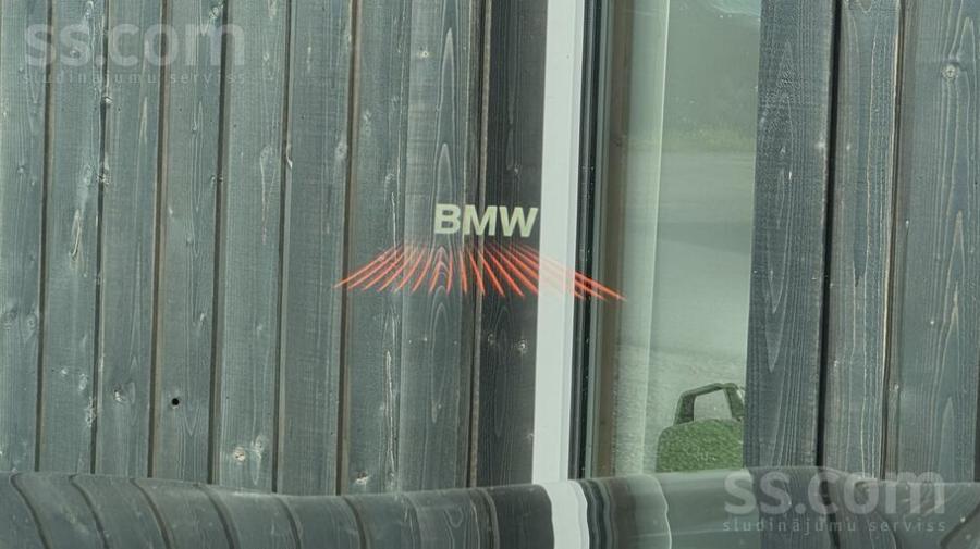 Black BMW 530 2014 in Riga, with an engine capacity of 3.00 L and mileage of 228 thousand km for 13900 €, photo 36 on AUTOMOTO.COM.LV