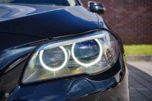 Black BMW 530 2014 in Marijampole, with an engine capacity of 2.99 L and mileage of 270 thousand km for 14250 €, photo 8 on AUTOMOTO.COM.LV
