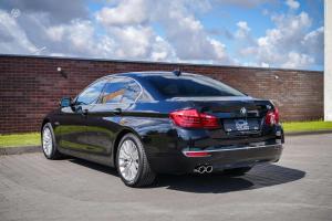 Black BMW 530 2014 in Marijampole, with an engine capacity of 2.99 L and mileage of 270 thousand km for 14250 €, photo 10 on AUTOMOTO.COM.LV
