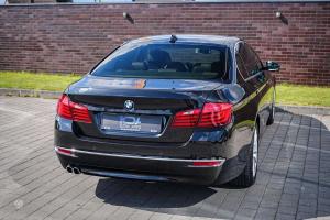 Black BMW 530 2014 in Marijampole, with an engine capacity of 2.99 L and mileage of 270 thousand km for 14250 €, photo 13 on AUTOMOTO.COM.LV