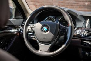 Black BMW 530 2014 in Marijampole, with an engine capacity of 2.99 L and mileage of 270 thousand km for 14250 €, photo 19 on AUTOMOTO.COM.LV