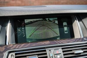 Black BMW 530 2014 in Marijampole, with an engine capacity of 2.99 L and mileage of 270 thousand km for 14250 €, photo 22 on AUTOMOTO.COM.LV