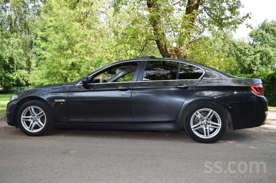 Black BMW 530 2015 in Riga, with an engine capacity of 3.00 L and mileage of 0 thousand km for 13200 €, photo 1 on AUTOMOTO.COM.LV