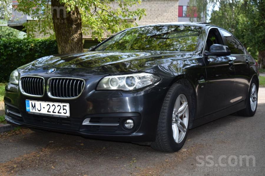 Black BMW 530 2015 in Riga, with an engine capacity of 3.00 L and mileage of 0 thousand km for 13200 €, photo 10 on AUTOMOTO.COM.LV