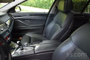 Black BMW 530 2015 in Riga, with an engine capacity of 3.00 L and mileage of 0 thousand km for 13200 €, photo 31 on AUTOMOTO.COM.LV