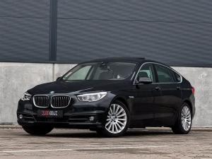 Black BMW 530 2015 in Riga, with an engine capacity of 3.00 L and mileage of 210 thousand km for 100 €, photo 5 on AUTOMOTO.COM.LV