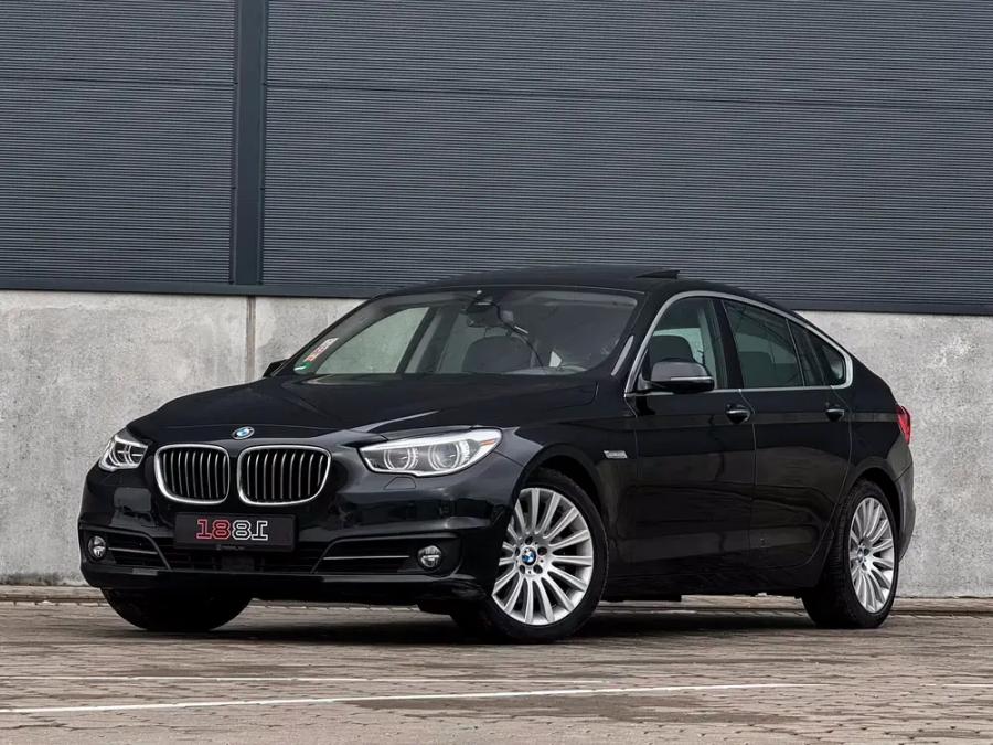 Black BMW 530 2015 in Riga, with an engine capacity of 3.00 L and mileage of 210 thousand km for 100 €, photo 5 on AUTOMOTO.COM.LV