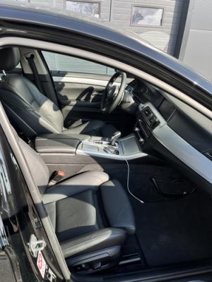 Melns BMW 530 2016 Pērnava, ar dzinēja tilpumu 3.00 L un nobraukumu 317 tūkst. km par 14500 €, foto 13 vietnē AUTOMOTO.COM.LV