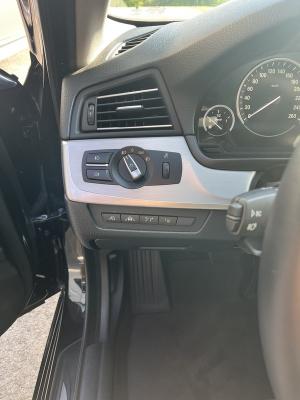 Melns BMW 530 2016 Pērnava, ar dzinēja tilpumu 3.00 L un nobraukumu 317 tūkst. km par 14500 €, foto 26 vietnē AUTOMOTO.COM.LV