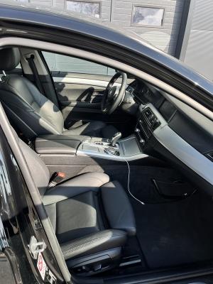 Melns BMW 530 2016 Pērnava, ar dzinēja tilpumu 3.00 L un nobraukumu 317 tūkst. km par 14500 €, foto 28 vietnē AUTOMOTO.COM.LV