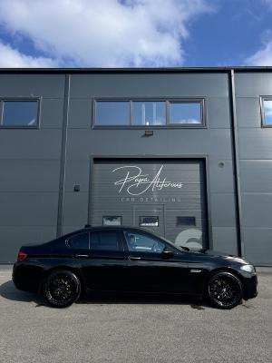 Melns BMW 530 2016 Pērnava, ar dzinēja tilpumu 0.19 L un nobraukumu 317 tūkst. km par 14000 €, foto 17 vietnē AUTOMOTO.COM.LV