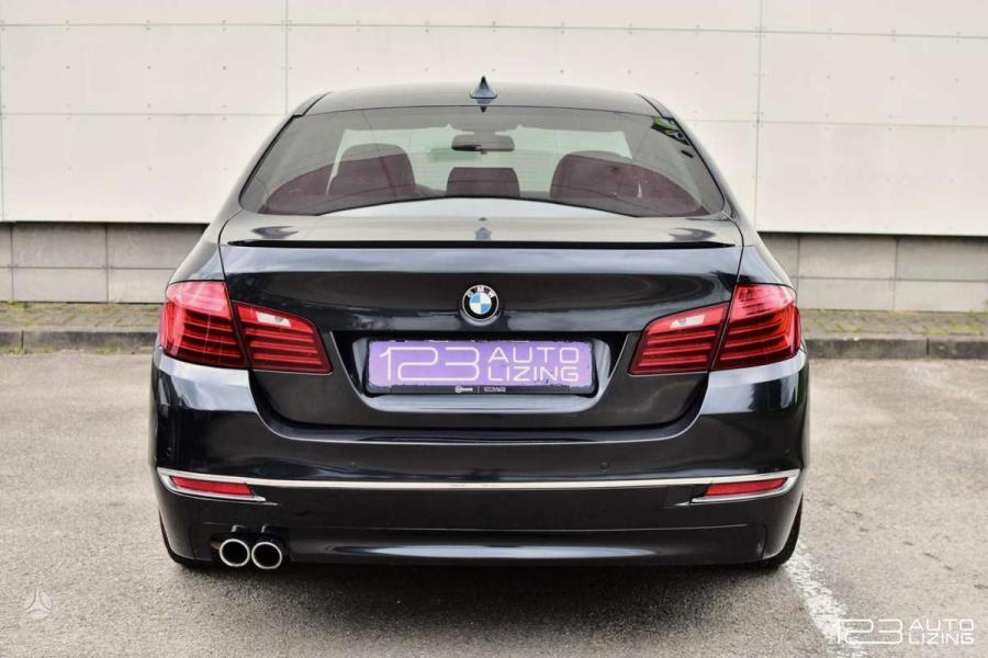 Black BMW 530 2016 in Kretinga, with an engine capacity of 3.00 L and mileage of 290 thousand km for 12750 €, photo 10 on AUTOMOTO.COM.LV