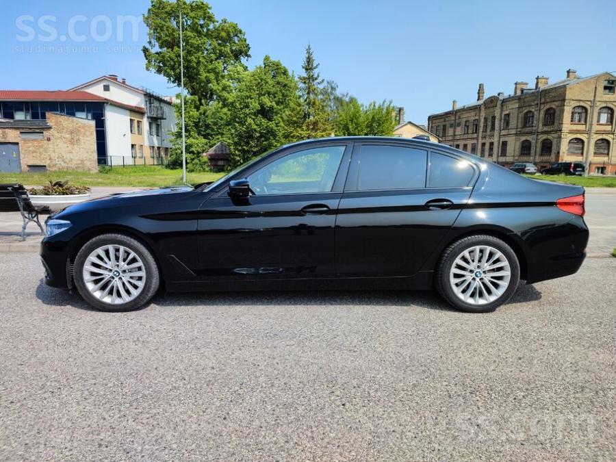 Melns BMW 530 2017 Jelgava, ar dzinēja tilpumu 3.00 L un nobraukumu 0 tūkst. km par 19950 €, foto 2 vietnē AUTOMOTO.COM.LV