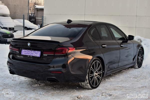 Melns BMW 530 2017 Kretinga, ar dzinēja tilpumu 3.00 L un nobraukumu 210 tūkst. km par 27500 €, foto 10 vietnē AUTOMOTO.COM.LV