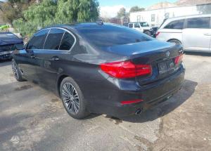 Black BMW 530 2017 in Vilnius, with an engine capacity of 2.00 L and mileage of 185 thousand km for 12500 €, photo 2 on AUTOMOTO.COM.LV