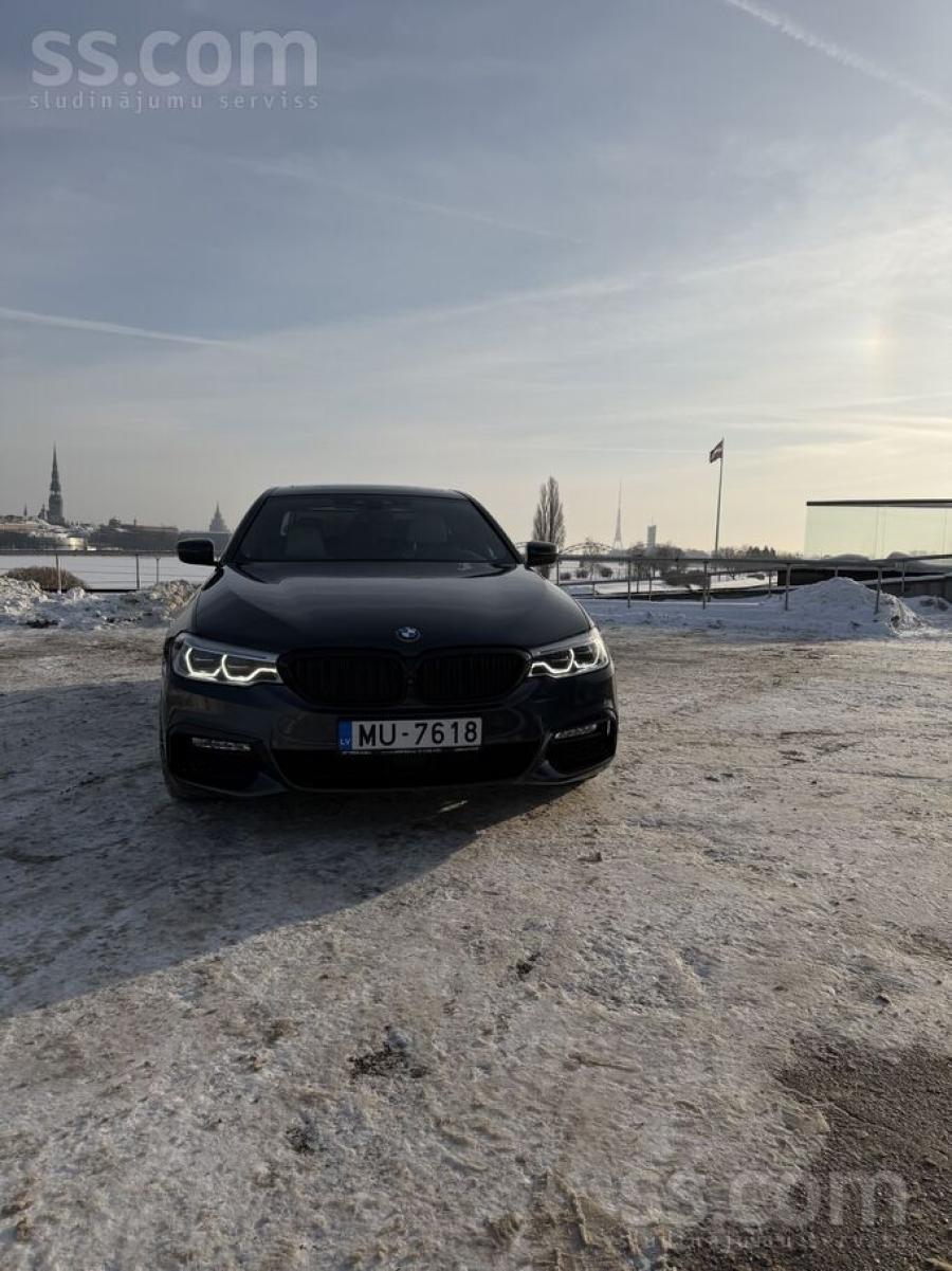 Black BMW 530 2017 in Jelgava, with an engine capacity of 2.00 L and mileage of 186 thousand km for 24000 €, photo 1 on AUTOMOTO.COM.LV