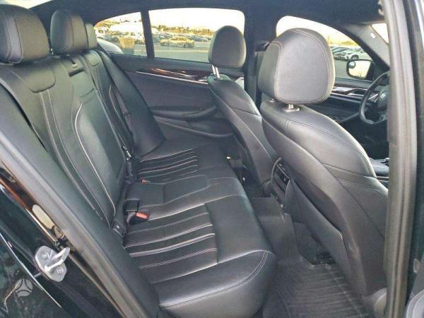 Black BMW 530 2017 in Vilnius, with an engine capacity of 2.00 L and mileage of 117 thousand km for 12000 €, photo 10 on AUTOMOTO.COM.LV