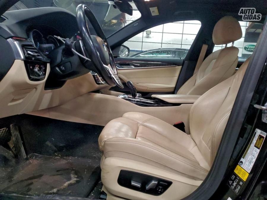 Melns BMW 530 2017 Šauļi, ar dzinēja tilpumu 2.00 L un nobraukumu 201 tūkst. km par 14000 €, foto 7 vietnē AUTOMOTO.COM.LV