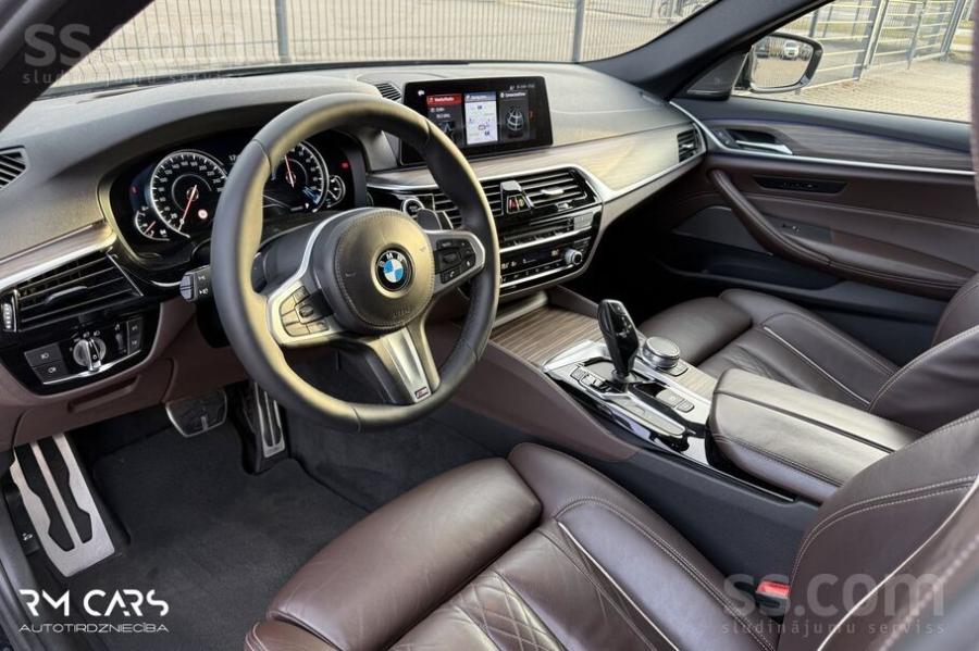 Black BMW 530 2017 in Jelgava, with an engine capacity of 2.00 L and mileage of 0 thousand km for 20950 €, photo 10 on AUTOMOTO.COM.LV