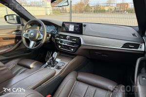 Black BMW 530 2017 in Jelgava, with an engine capacity of 2.00 L and mileage of 0 thousand km for 20950 €, photo 12 on AUTOMOTO.COM.LV